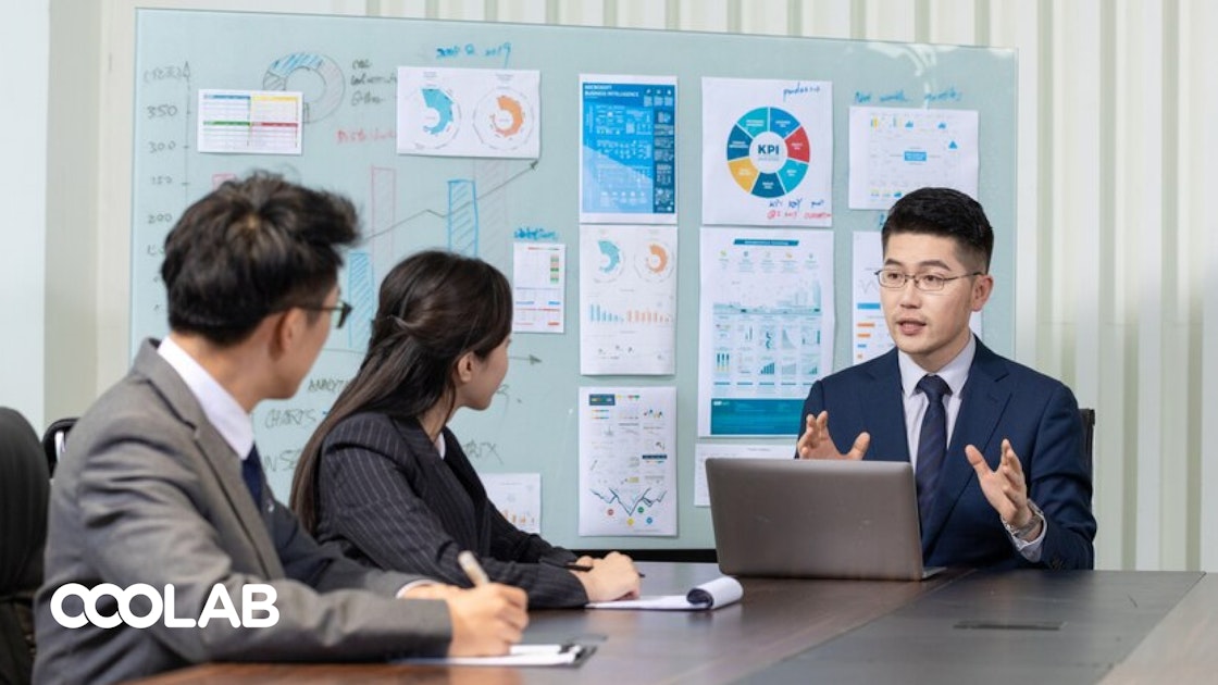 Building a Sales Enablement Playbook to Enhance Training Effectiveness